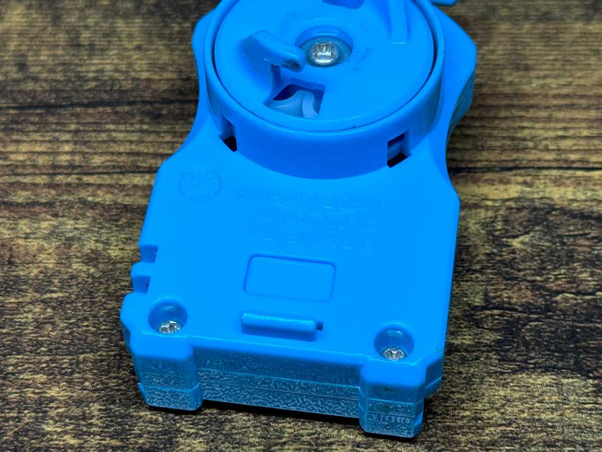 Blue String Launcher Right Spin Beyblade Metal Fight Takara Tomy Pegas ...