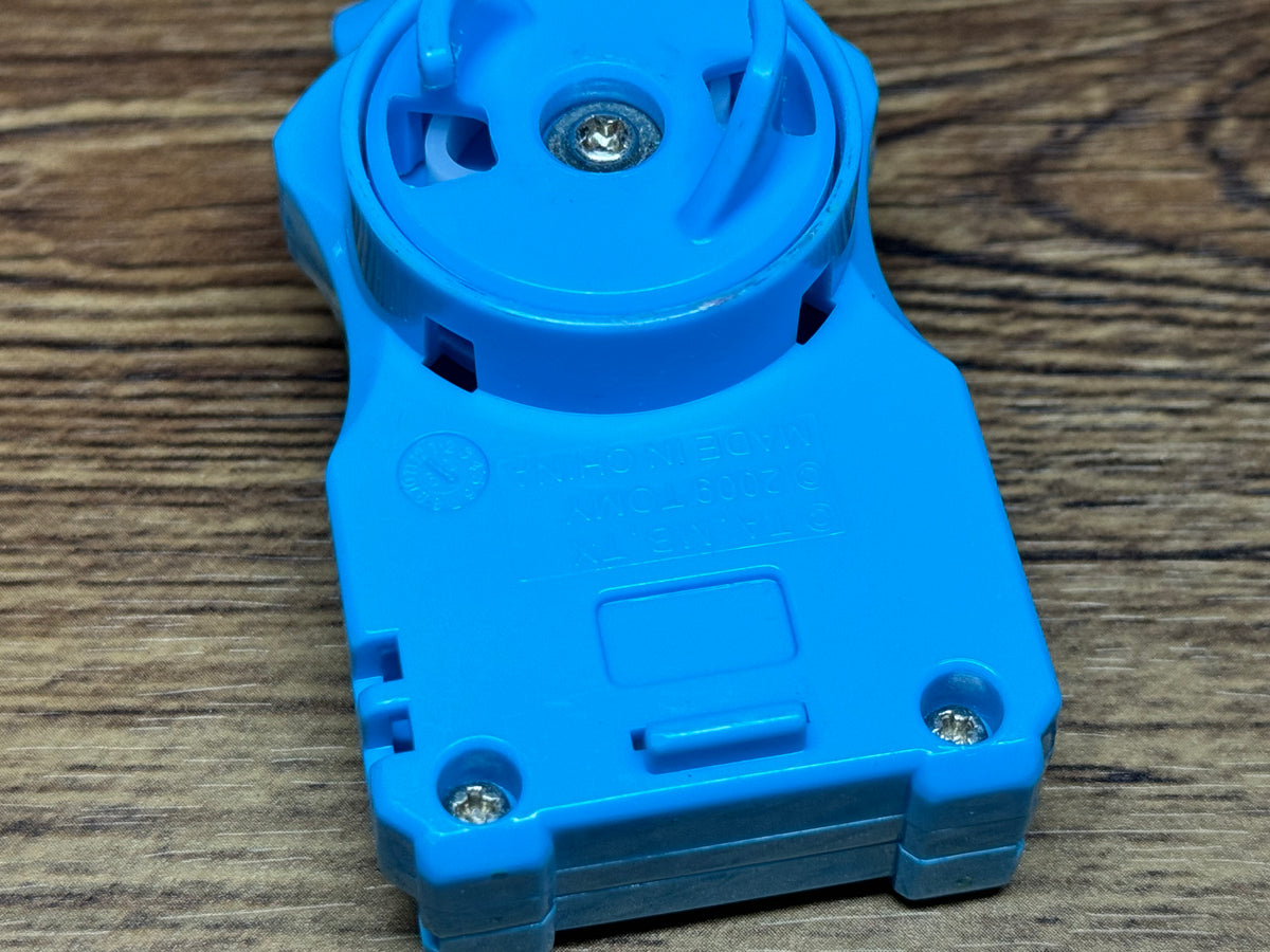 Blue String Launcher Right Spin Beyblade Metal Fight Takara Tomy #1 ...